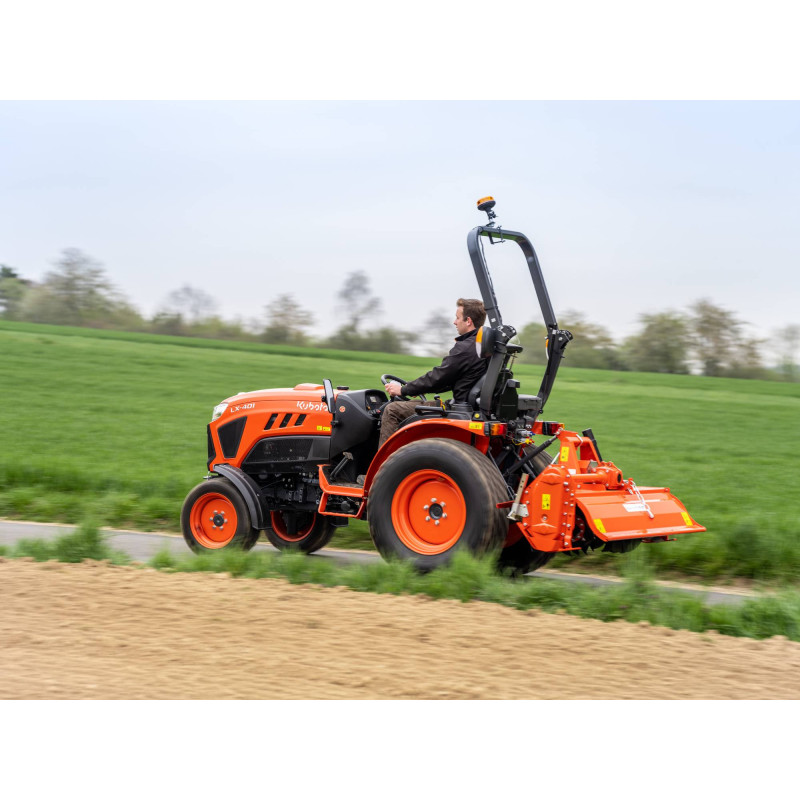Traktor Kubota LX-401 Rops
